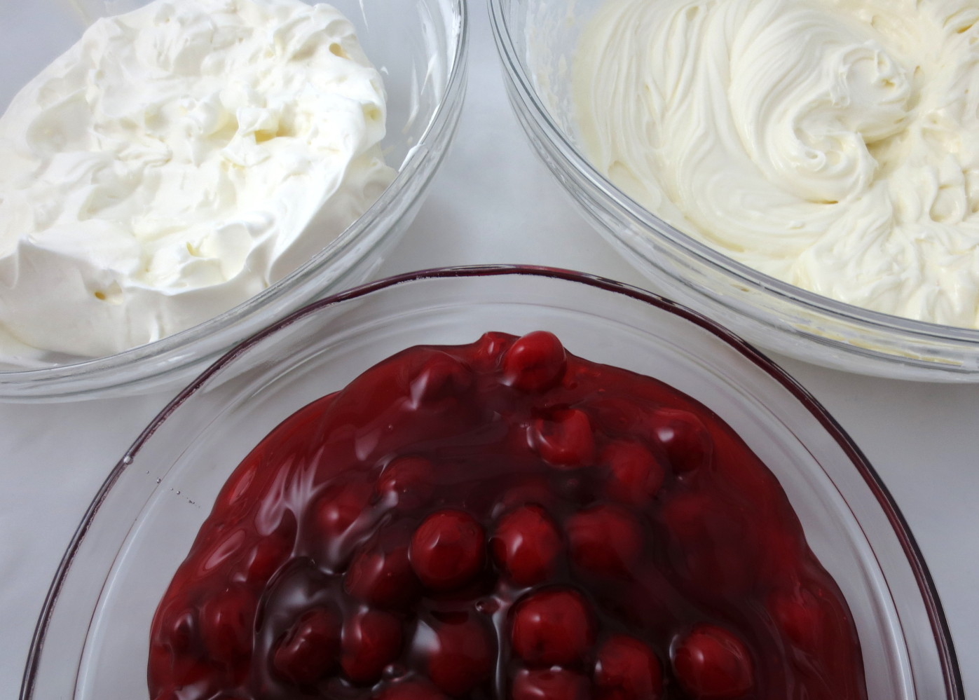 Cherry Dream Pie - Cinnamon and Sugar