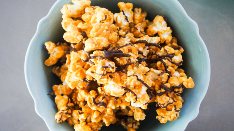 A Quartet of Gourmet Popcorn Recipes - Cinnamon and Sugar