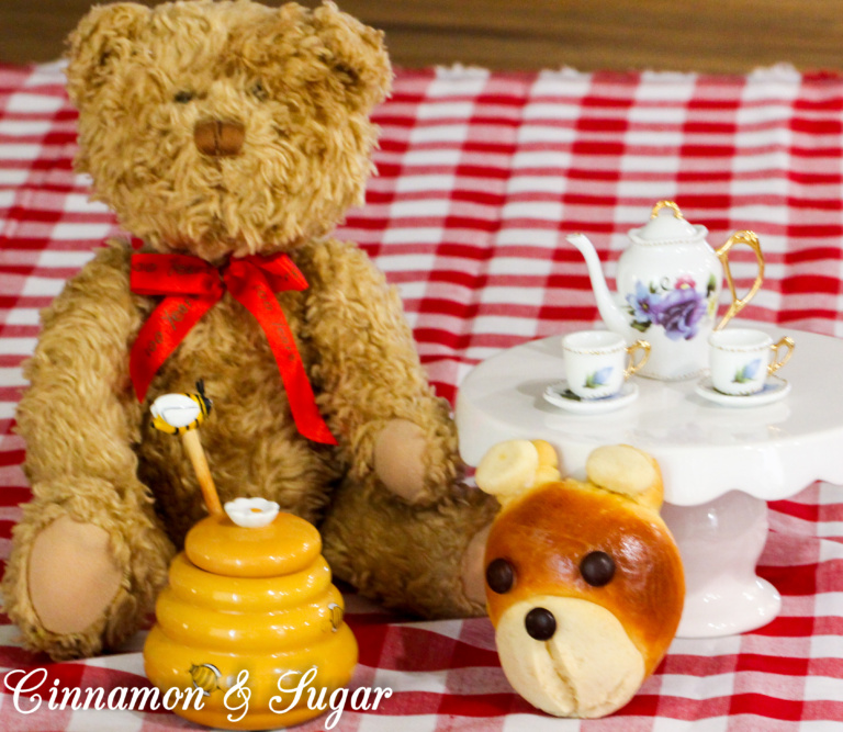 Teddy Bear Rolls - Cinnamon and Sugar