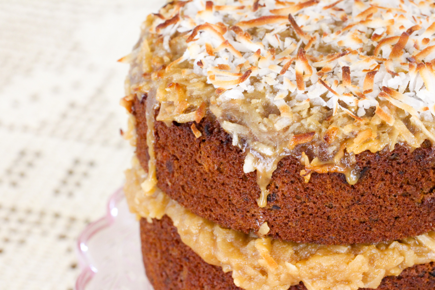 Queen Elizabeth Cake - Cinnamon and Sugar