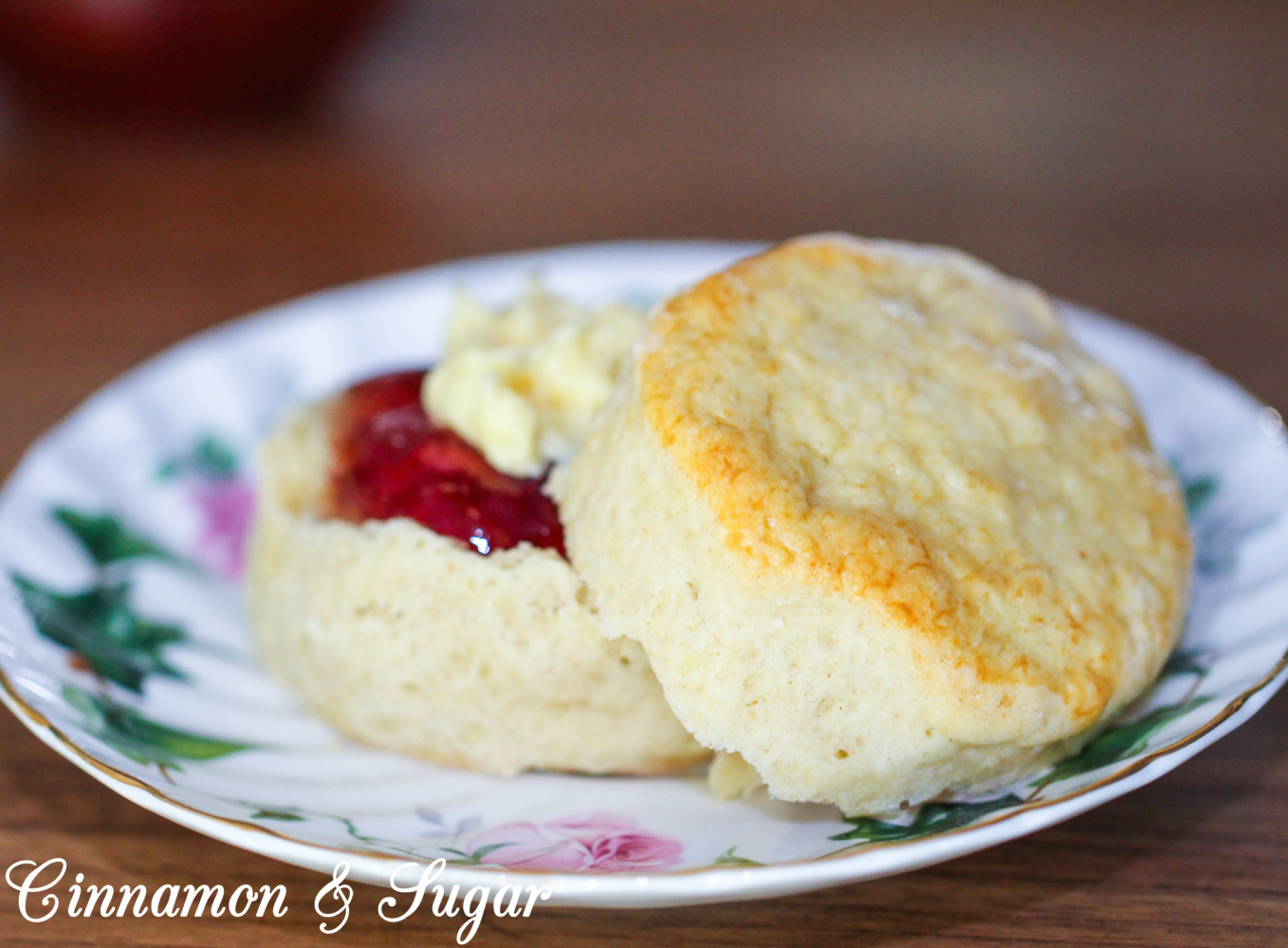 Traditional English Scones - Cinnamon and Sugar