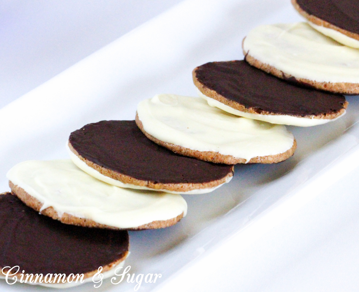 Penn's Moon Benne Wafer Cookies - Cinnamon and Sugar