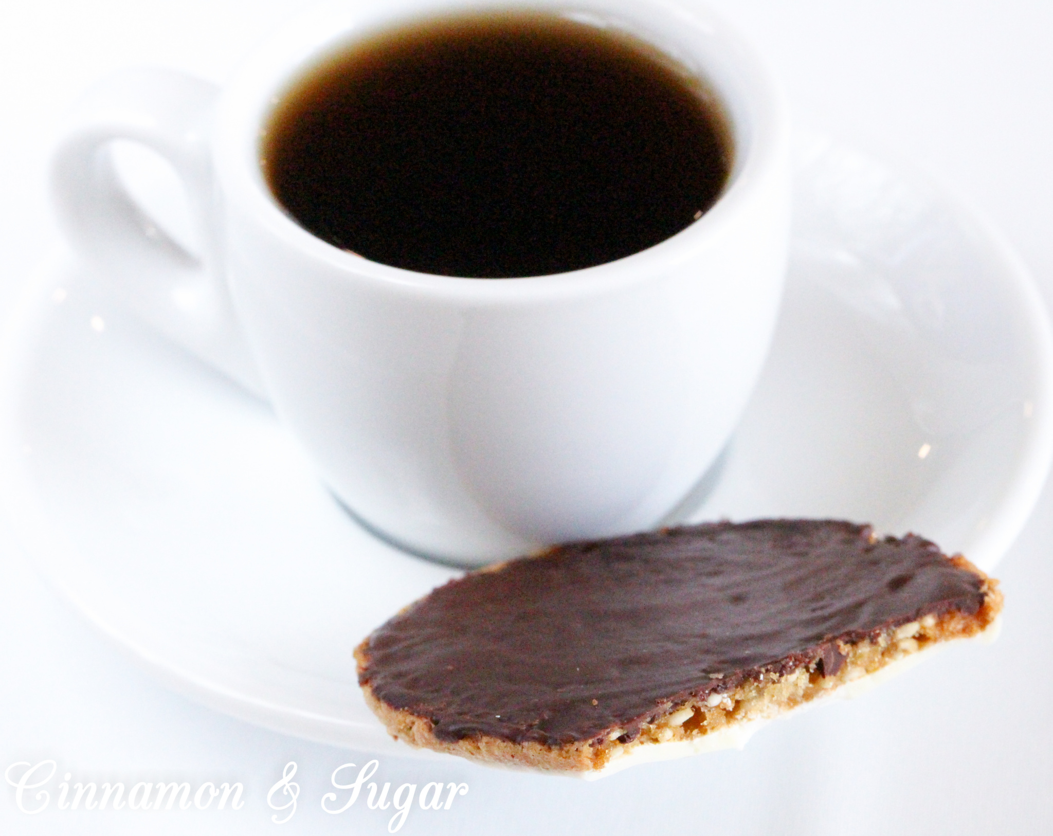 Penn's Moon Benne Wafer Cookies - Cinnamon and Sugar