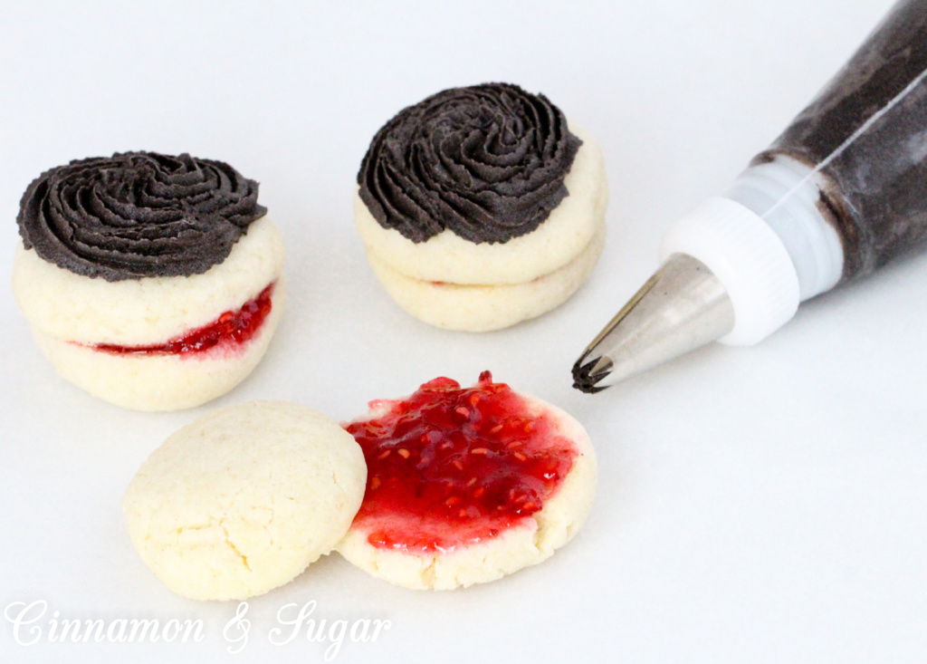 Mom's Antoinette Cookies - Cinnamon and Sugar