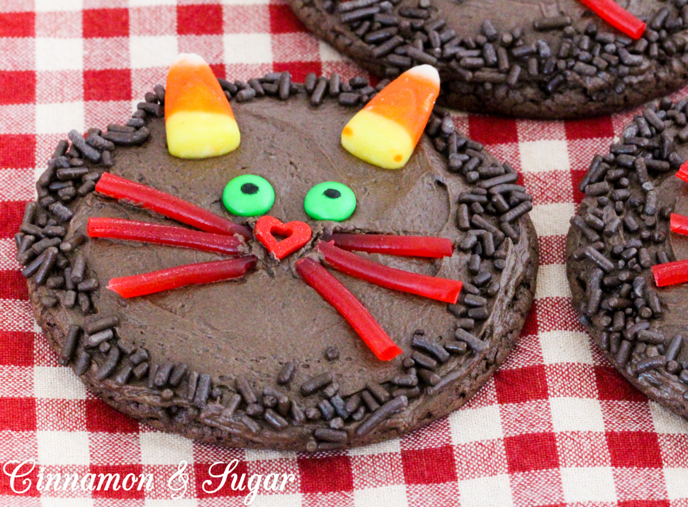 Halloween Black Cat Chocolate Cookies - Cinnamon and Sugar