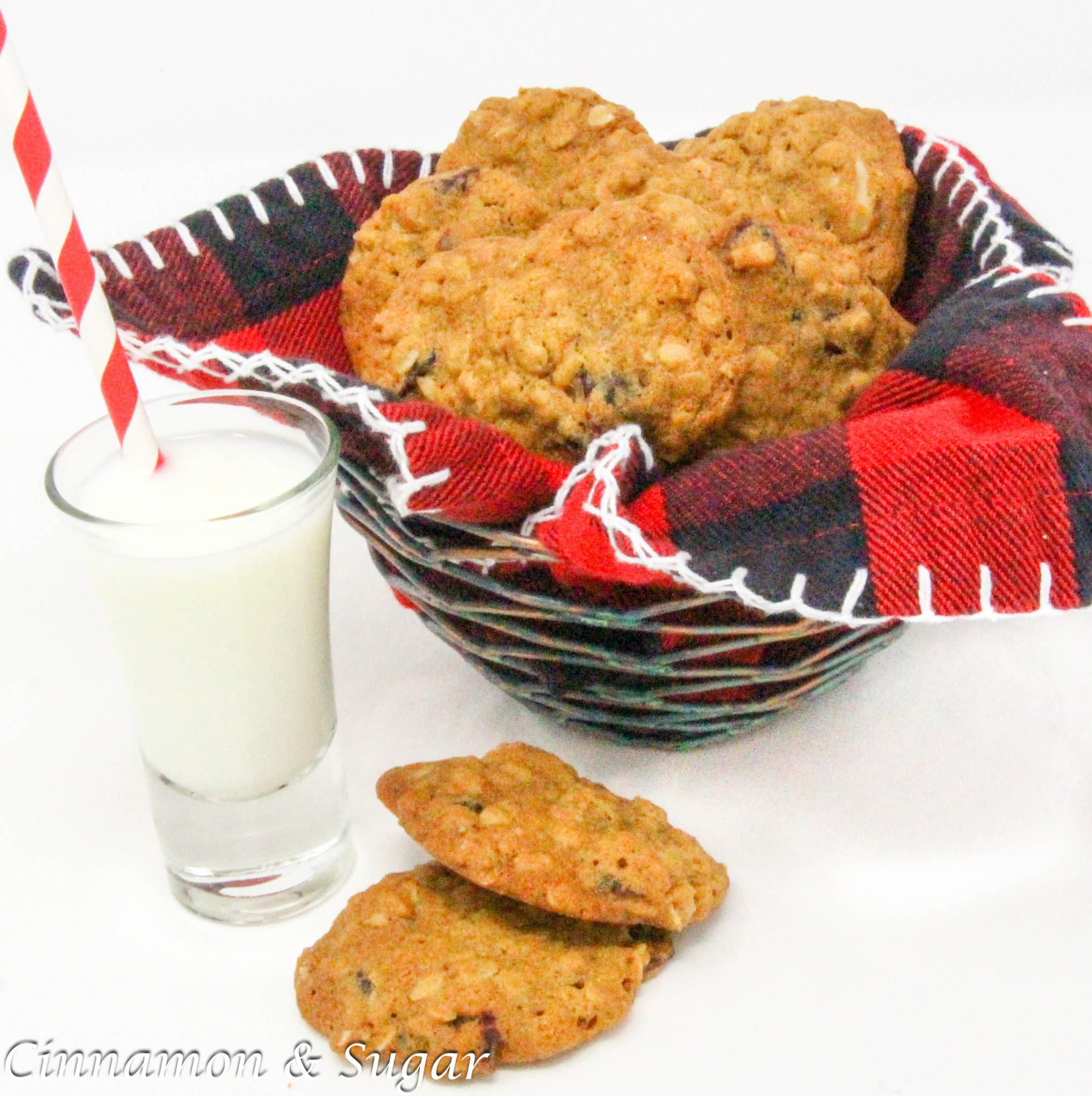 Vicki Delany's Molasses Oatmeal Cookies - Cinnamon and Sugar
