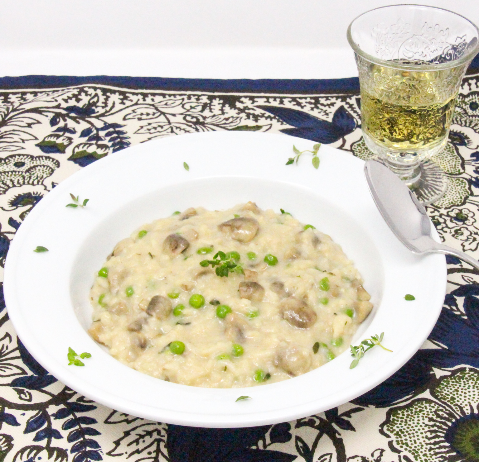 Risotto with Chanterelles and Peas - Cinnamon and Sugar