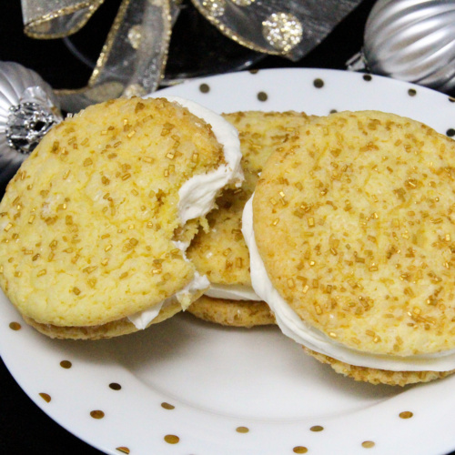 Champagne Crème Sandwich Cookies - Cinnamon and Sugar
