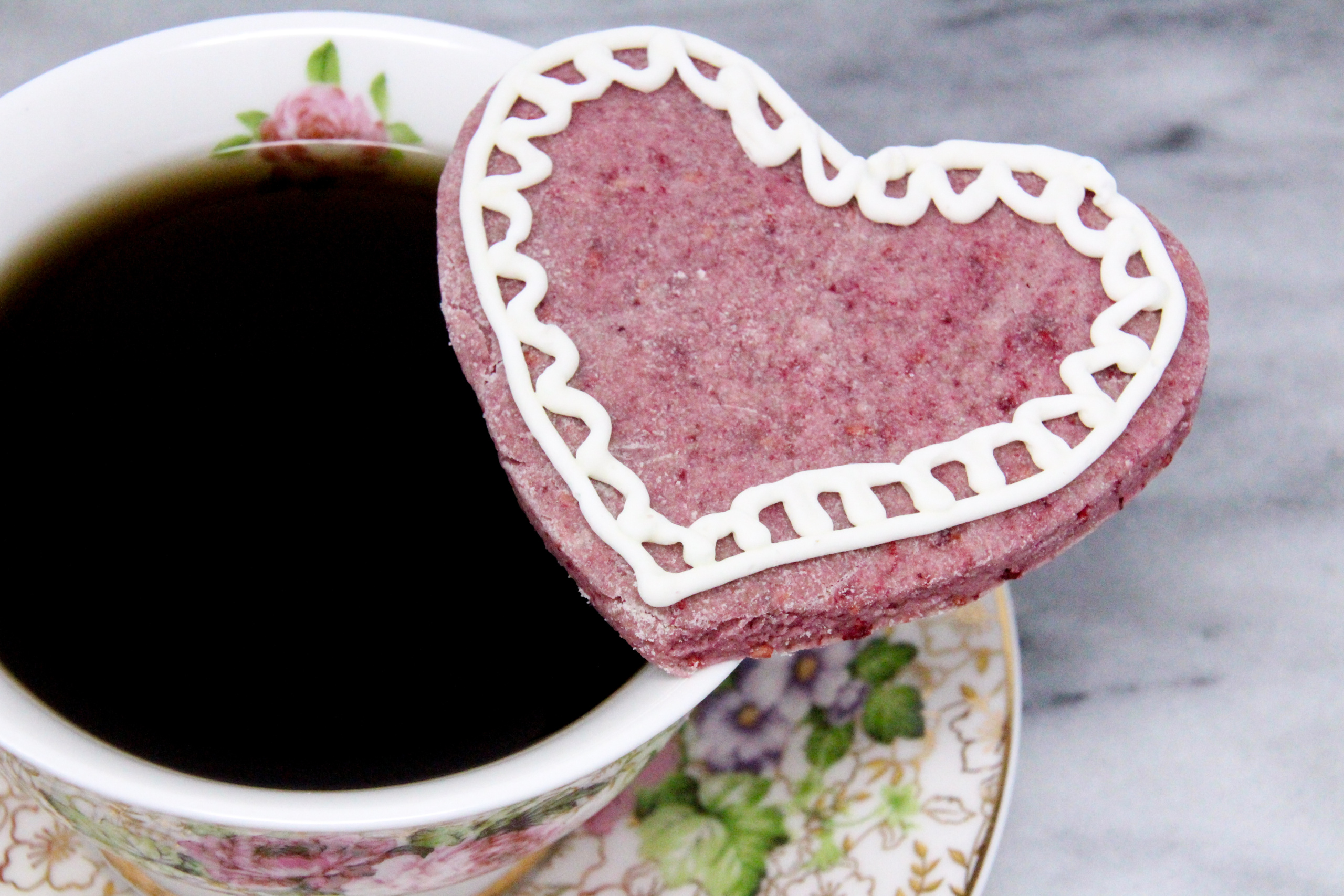 Raspberry Sugar Cookies - Cinnamon and Sugar