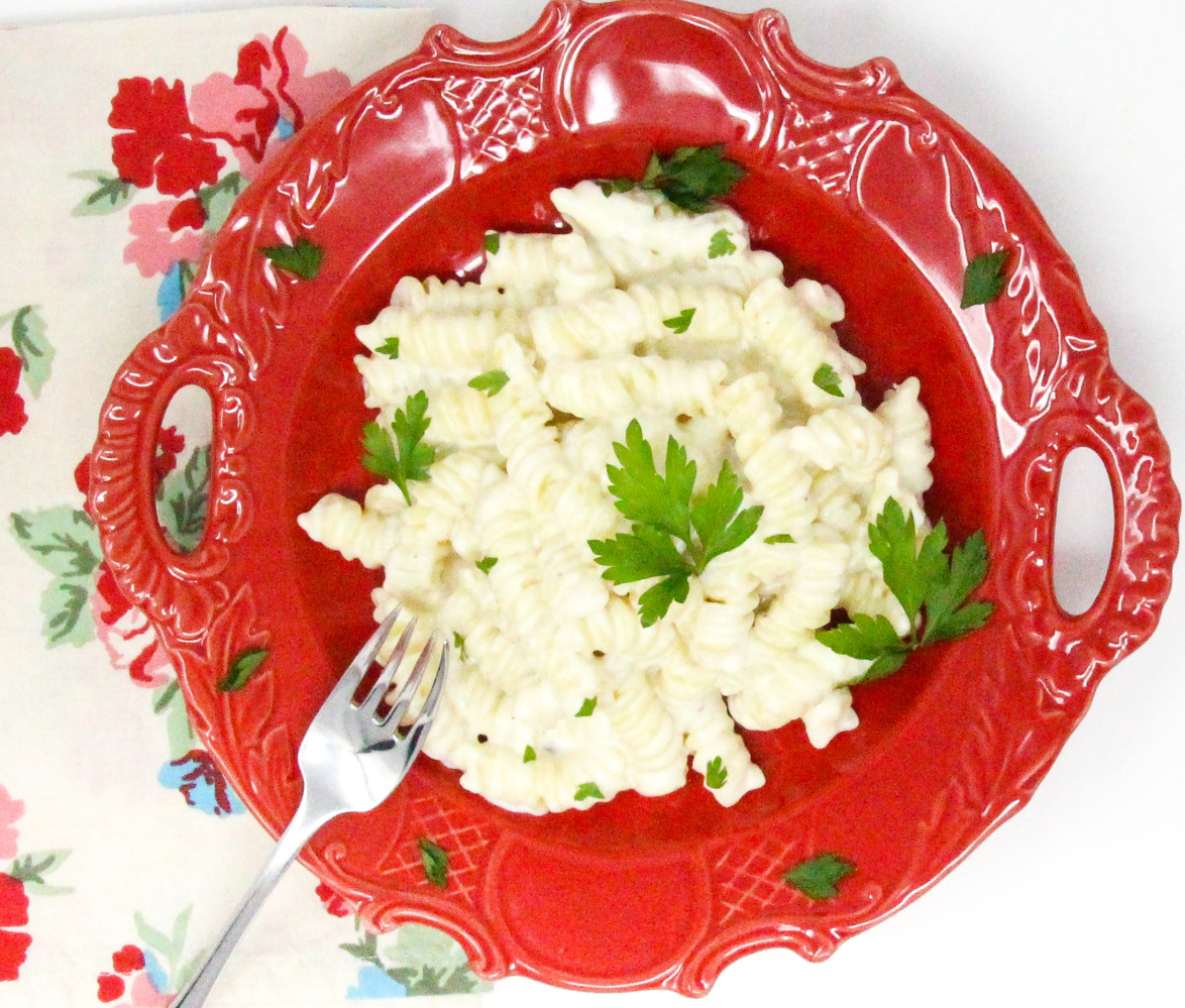 Extra-Cheesy Alfredo - Cinnamon and Sugar