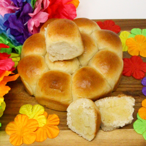 Hawaiian Rolls - Cinnamon and Sugar
